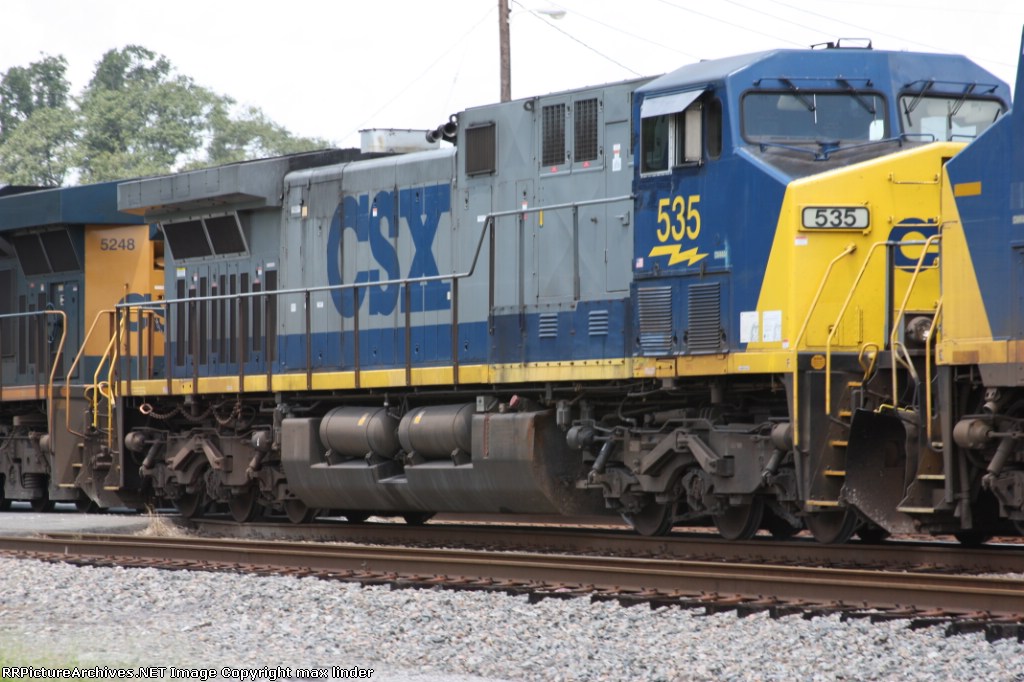 CSX 535